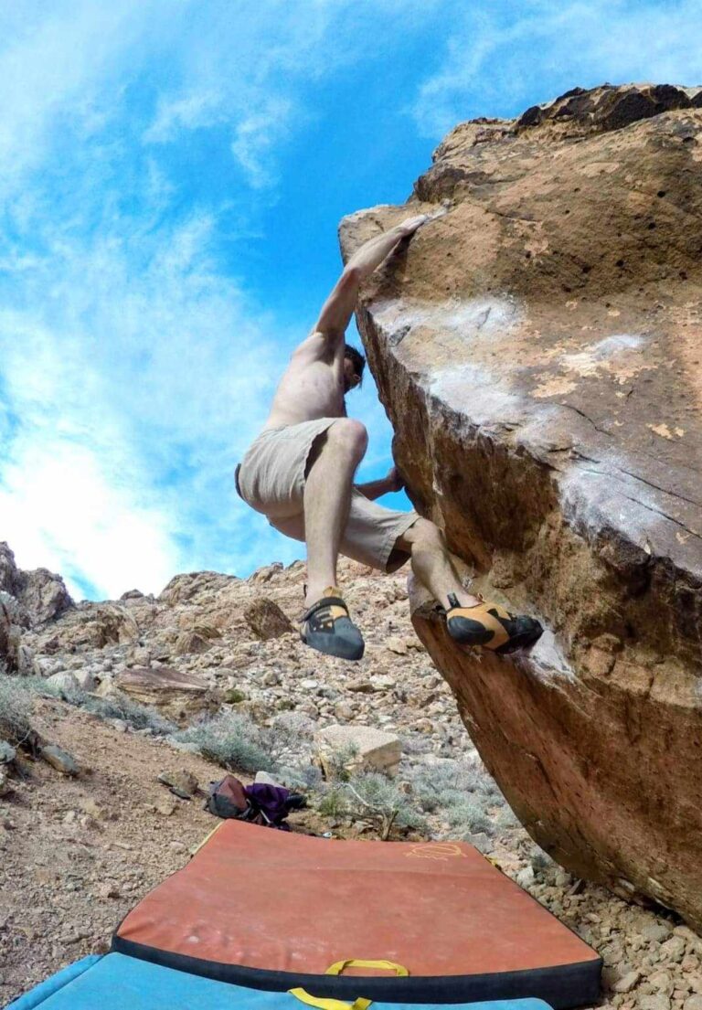 Bouldering 101 - Waterloo - Grand River Rocks Climbing Gym